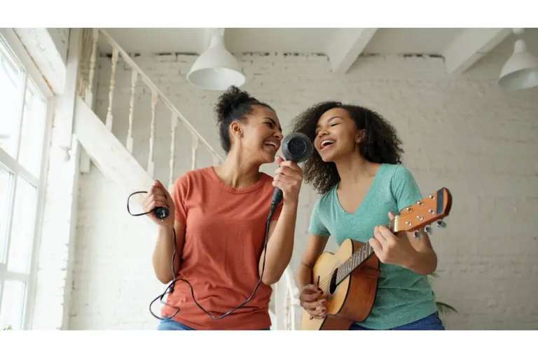 Easy Guitar Songs To Learn And Sing - Vocals in Tune